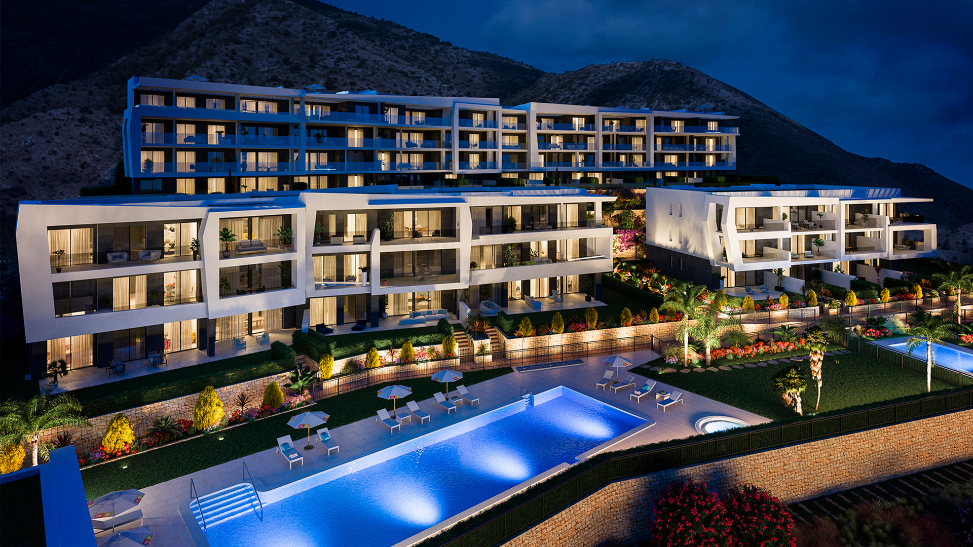 Spectacular New Development in Higuerón Beachside | Realista